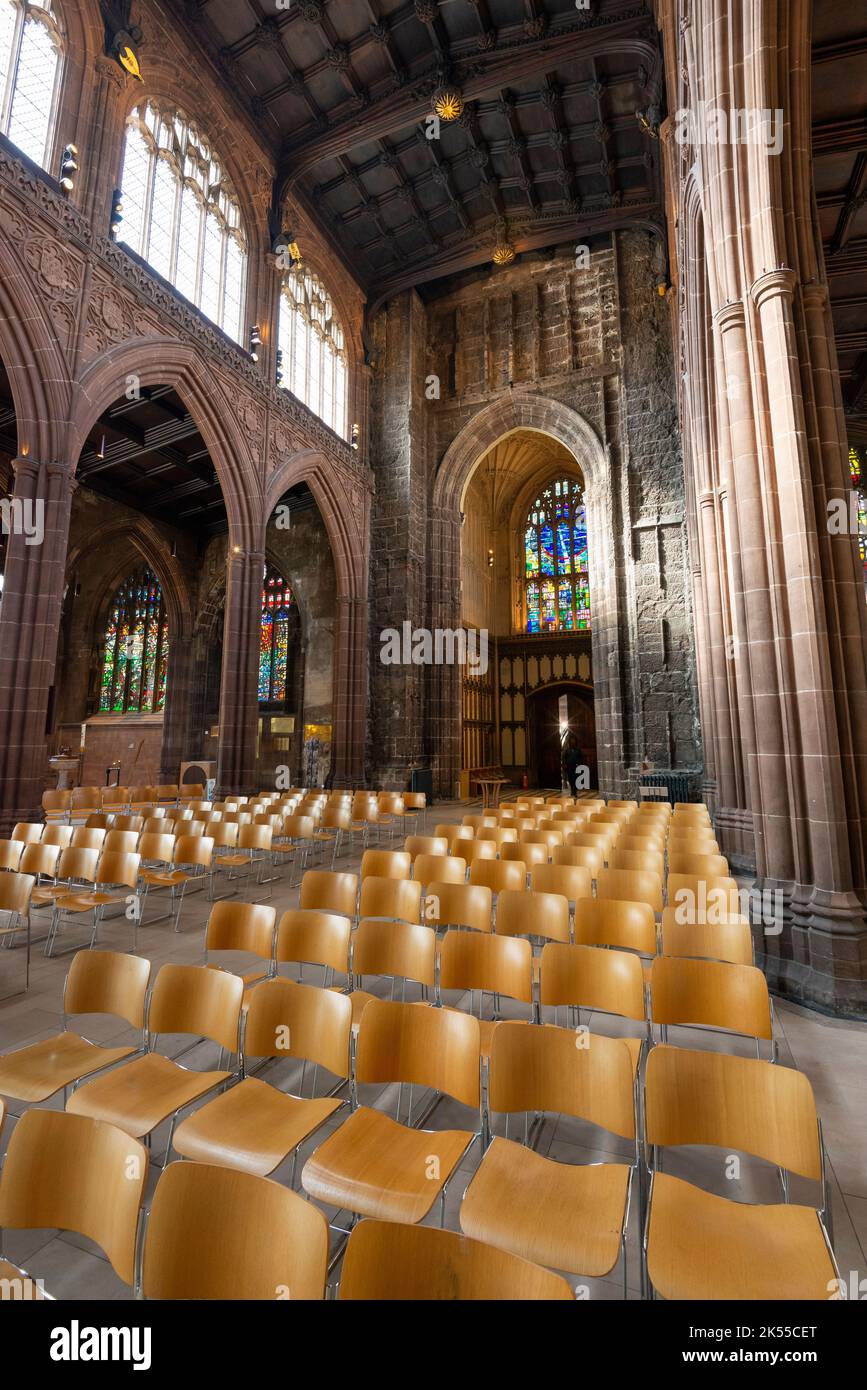 Seating in the nave of Manchester Cathedral, city of Manchester ...