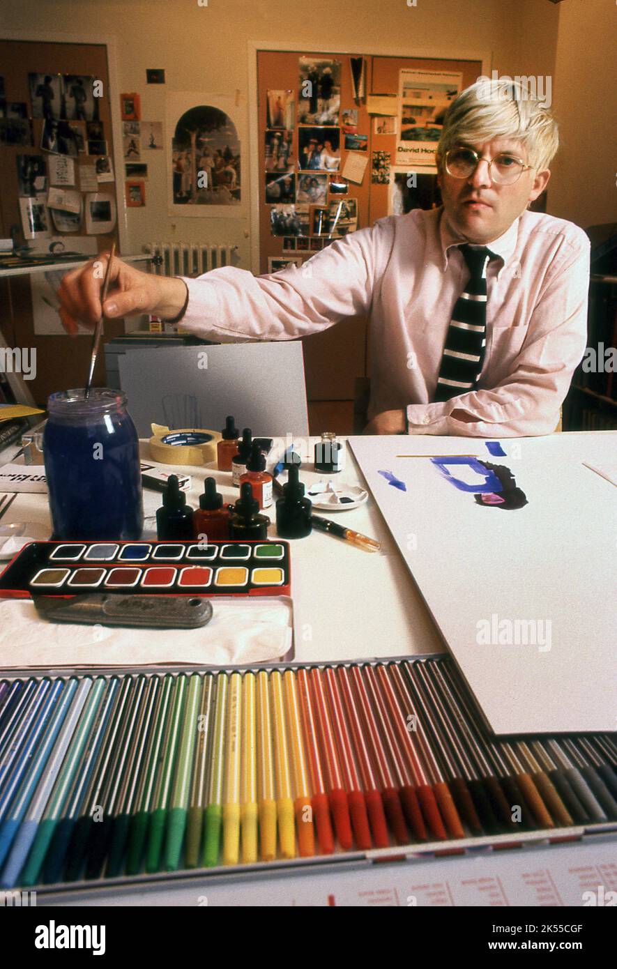 David Hockney working in his London Studio 1977 Stock Photo - Alamy