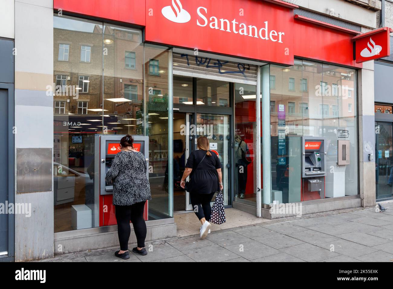 A branch of Santander bank in Camden Town, London, UK Stock Photo - Alamy