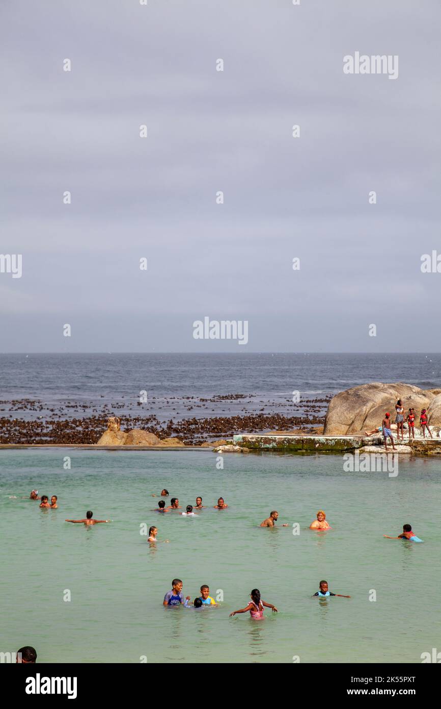 Tidal seawater swimming pool hi-res stock photography and images - Alamy