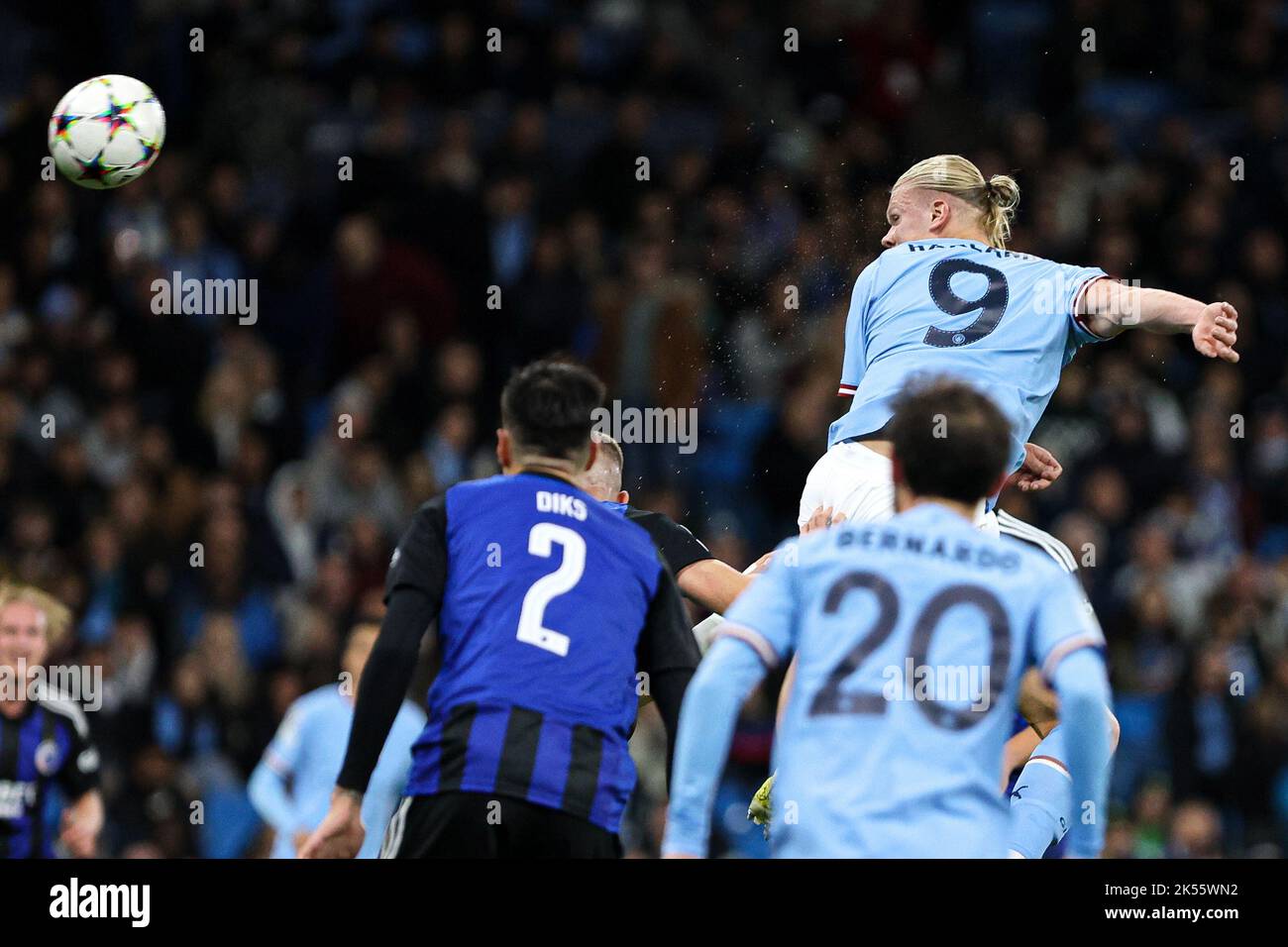 Erling haaland manchester city header hi-res stock photography and ...