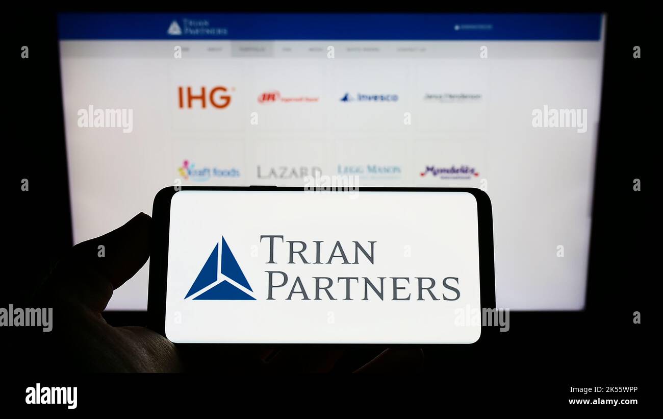 Trian fund hi-res stock photography and images - Alamy