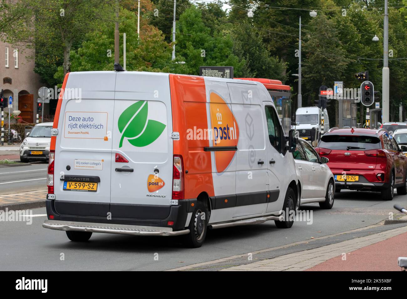 Postnl logo hi-res stock photography and images - Alamy