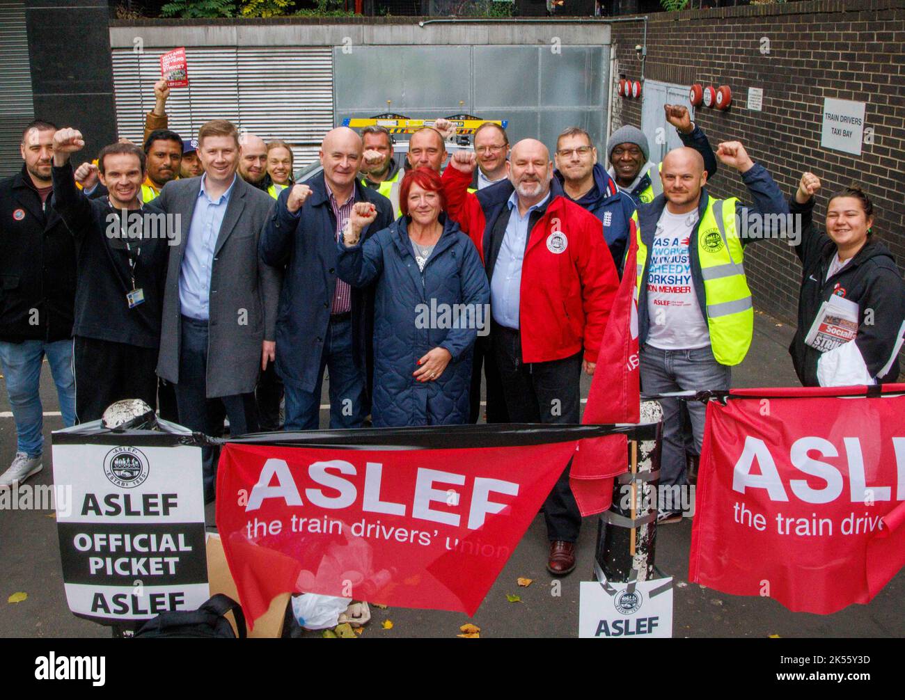 London, UK. 5th Oct, 2022. Mick Whelan (Red Coat), General Secretary of ...