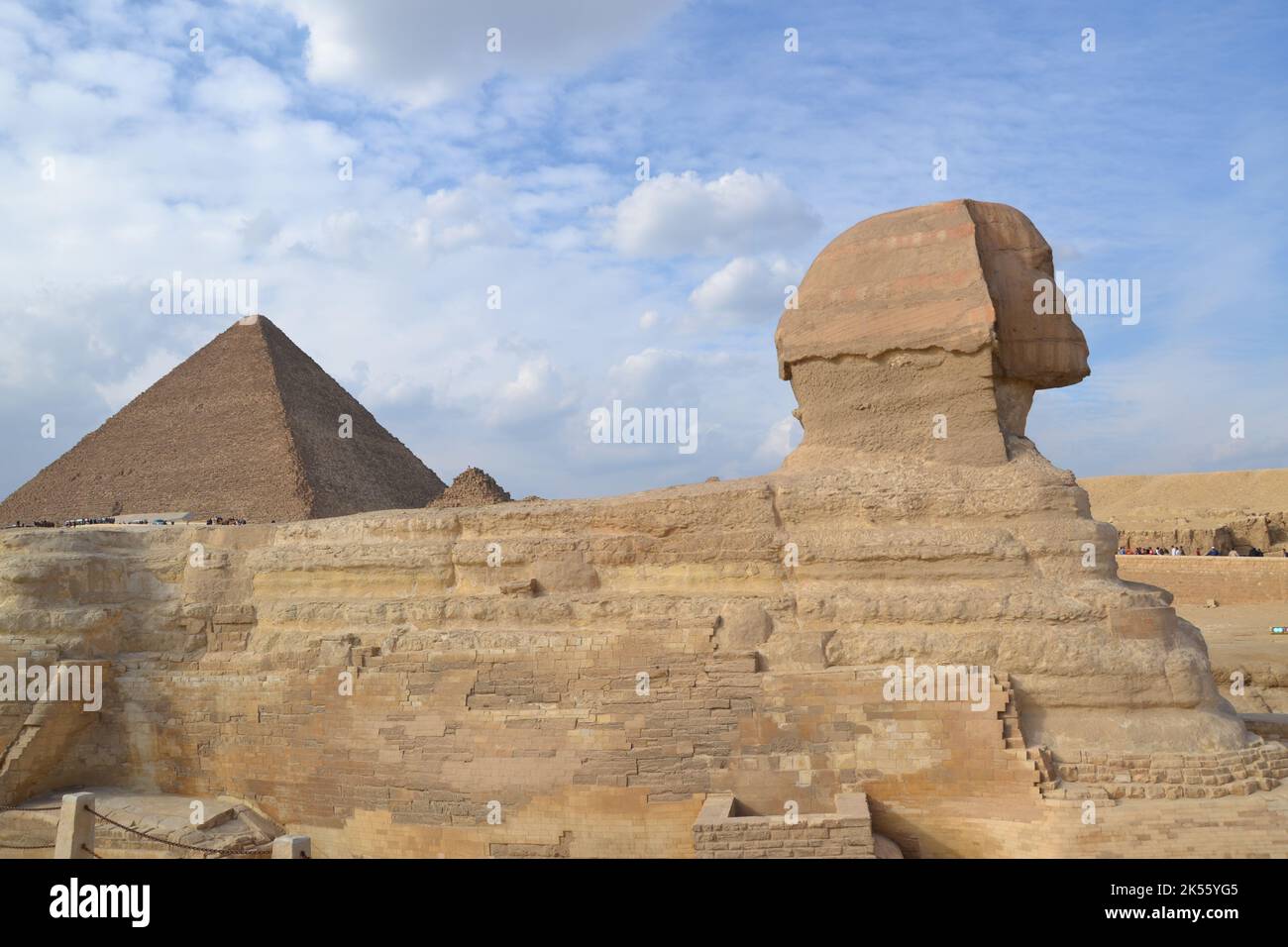 Sphinx and pyramid Cairo Egypt Stock Photo - Alamy