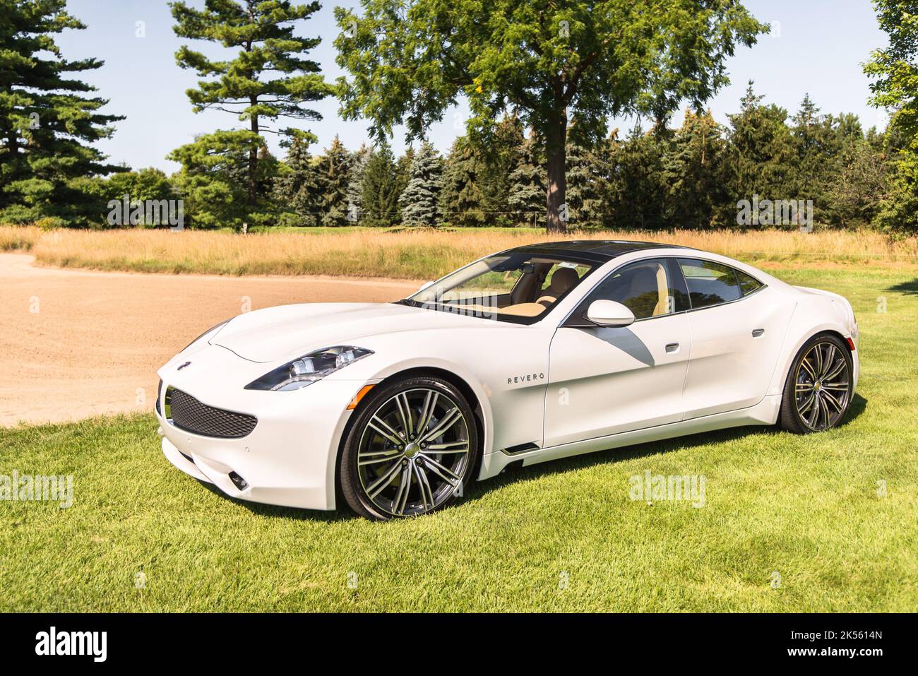 Fisker Karma On Rims