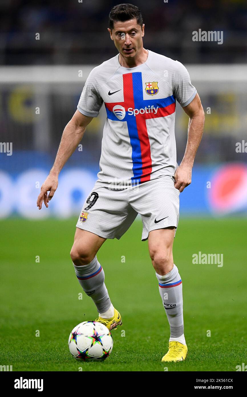 Robert lewandowski hi-res stock photography and images - Alamy