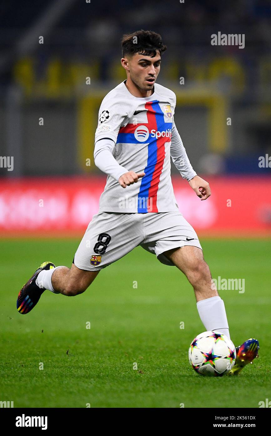 Milan, Italy. 04 October 2022. Pedri of FC Barcelona in action during ...