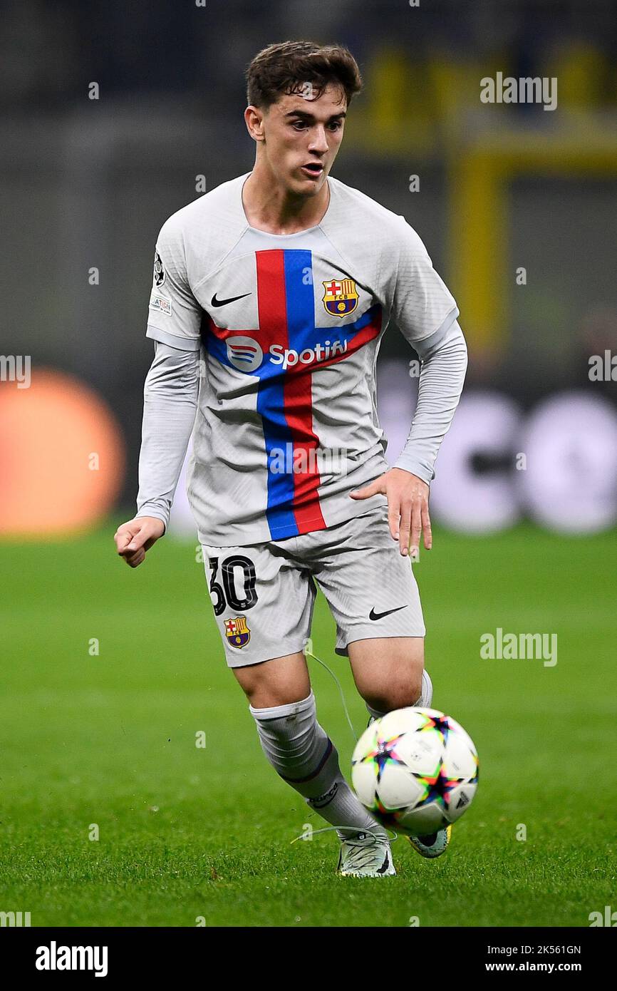 Gavi 2022 barcelona hi-res stock photography and images - Alamy