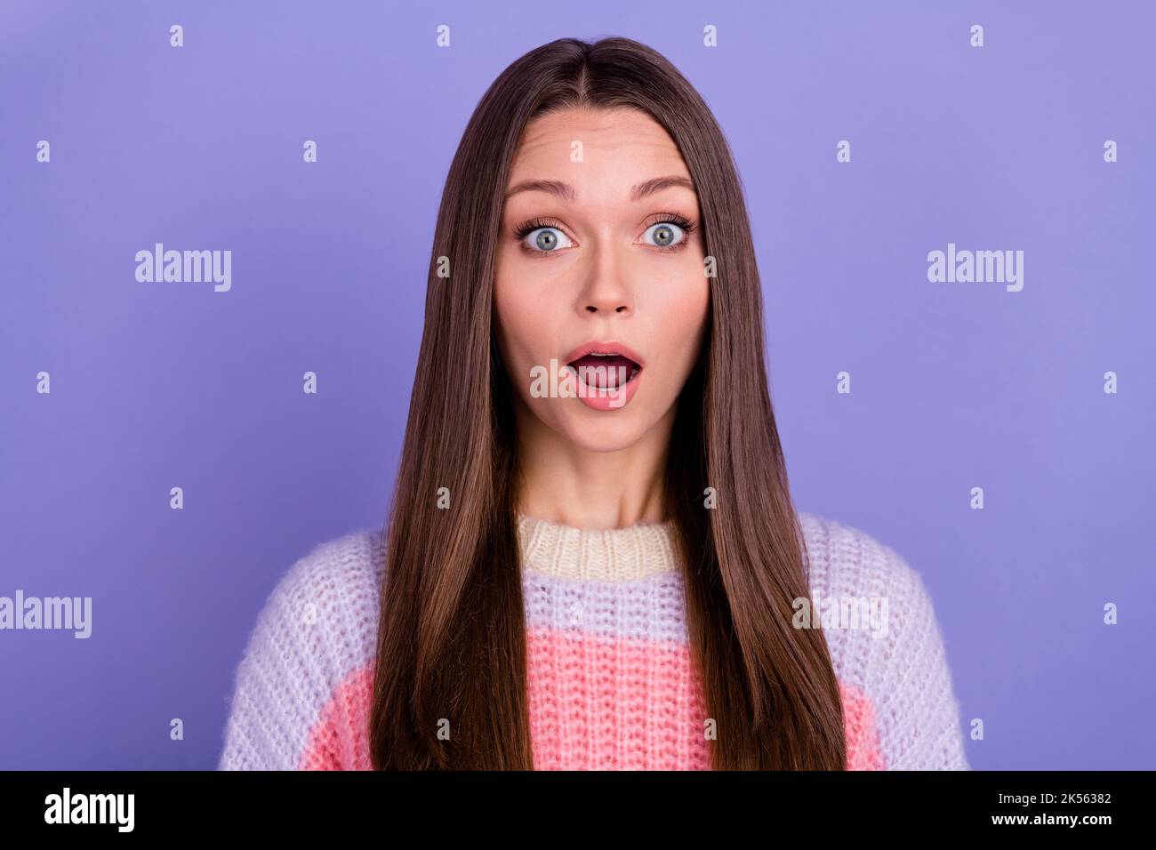 Photo of pretty nice gorgeous girl with long hairstyle dressed striped ...
