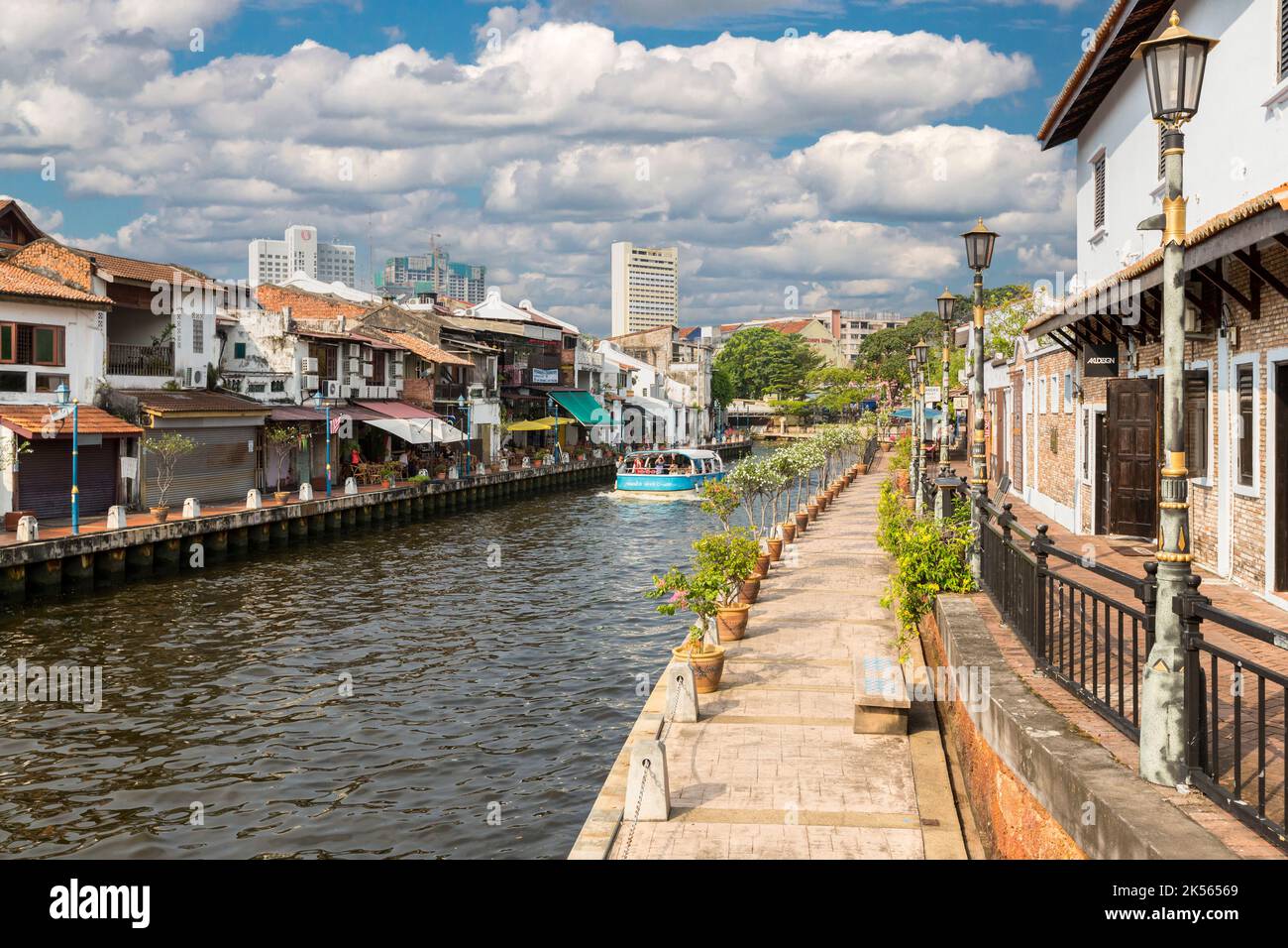 Malaya boat hi-res stock photography and images - Alamy