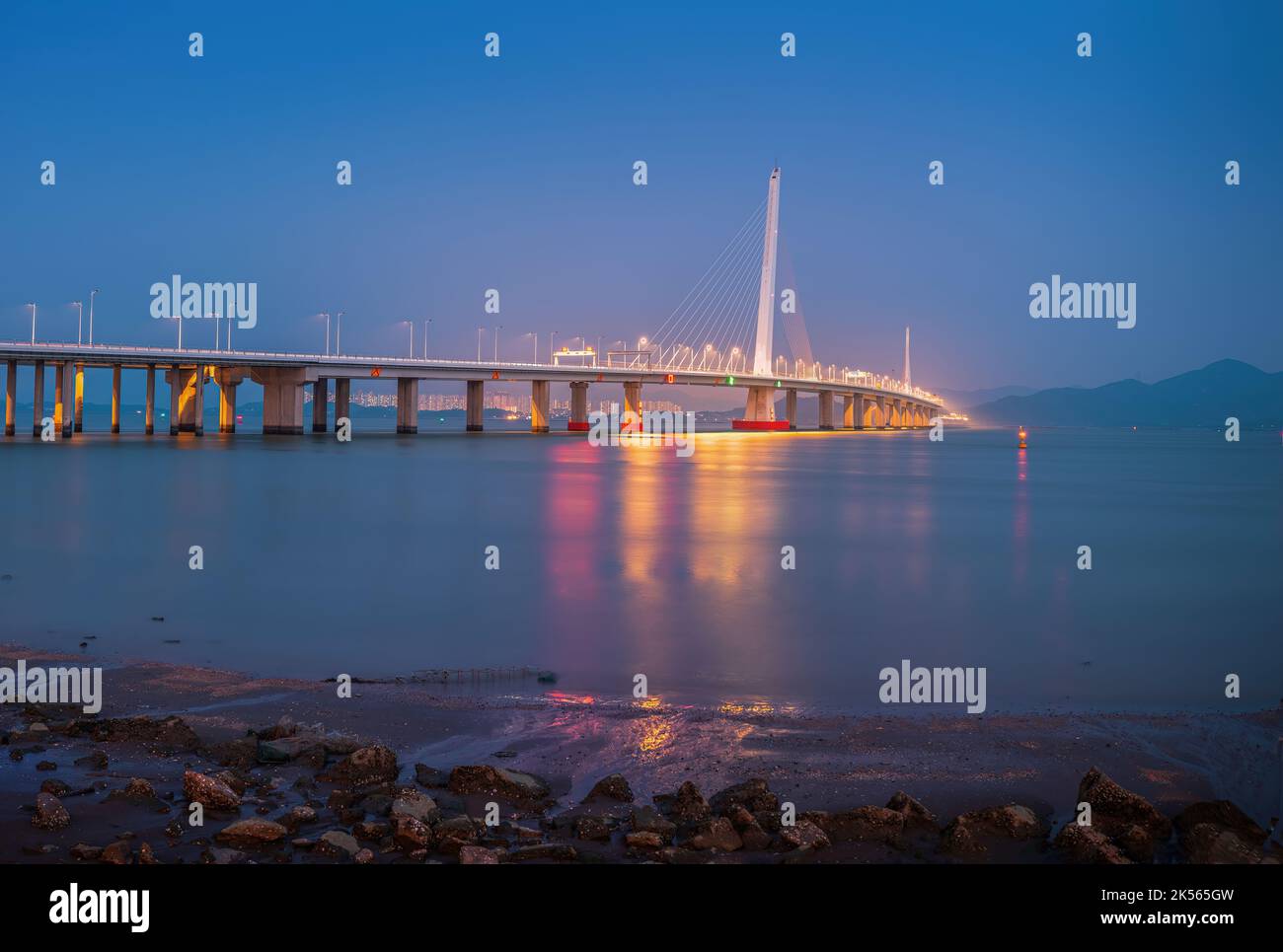 Shenzhen bay bridge in hi-res stock photography and images - Alamy