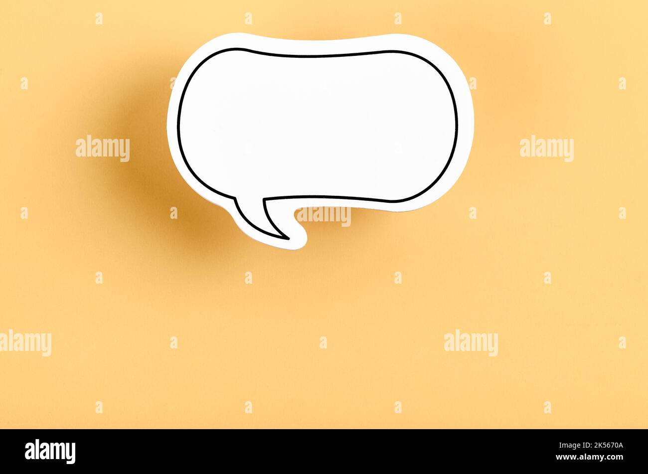 Speech bubble with copy space communication talking speaking concepts ...