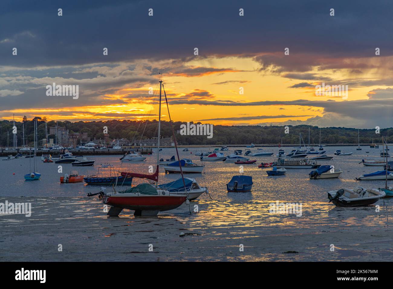 Poole Bay Harbour at Sunset 6th October 2022 Stock Photo - Alamy
