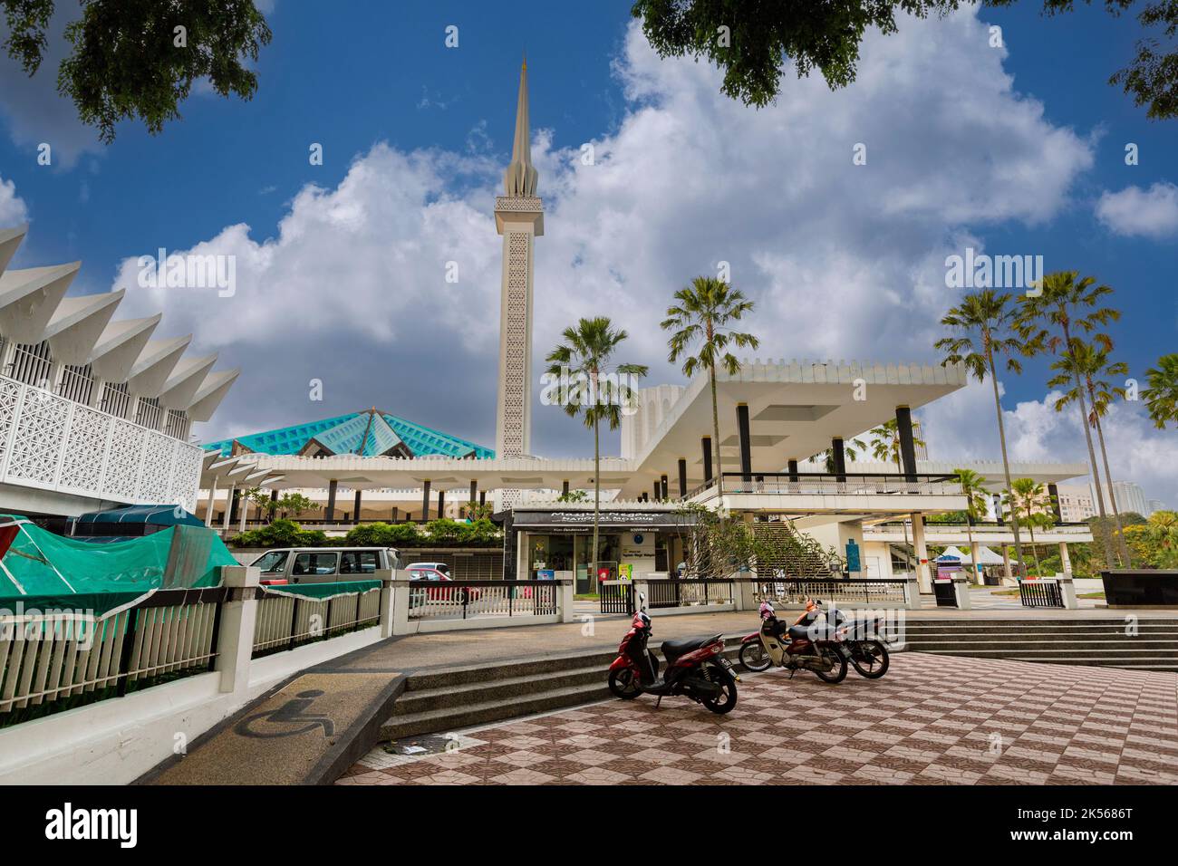 Stairs Leading to Main Entrance to the Masjid Negara (National Mosque ...