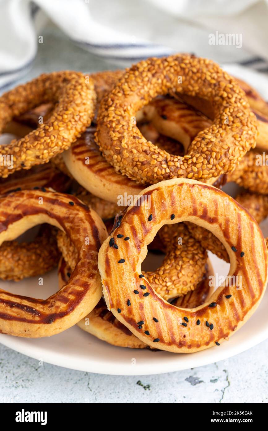 Sesame bagel on a gray background. Traditional Turkish cuisine ...