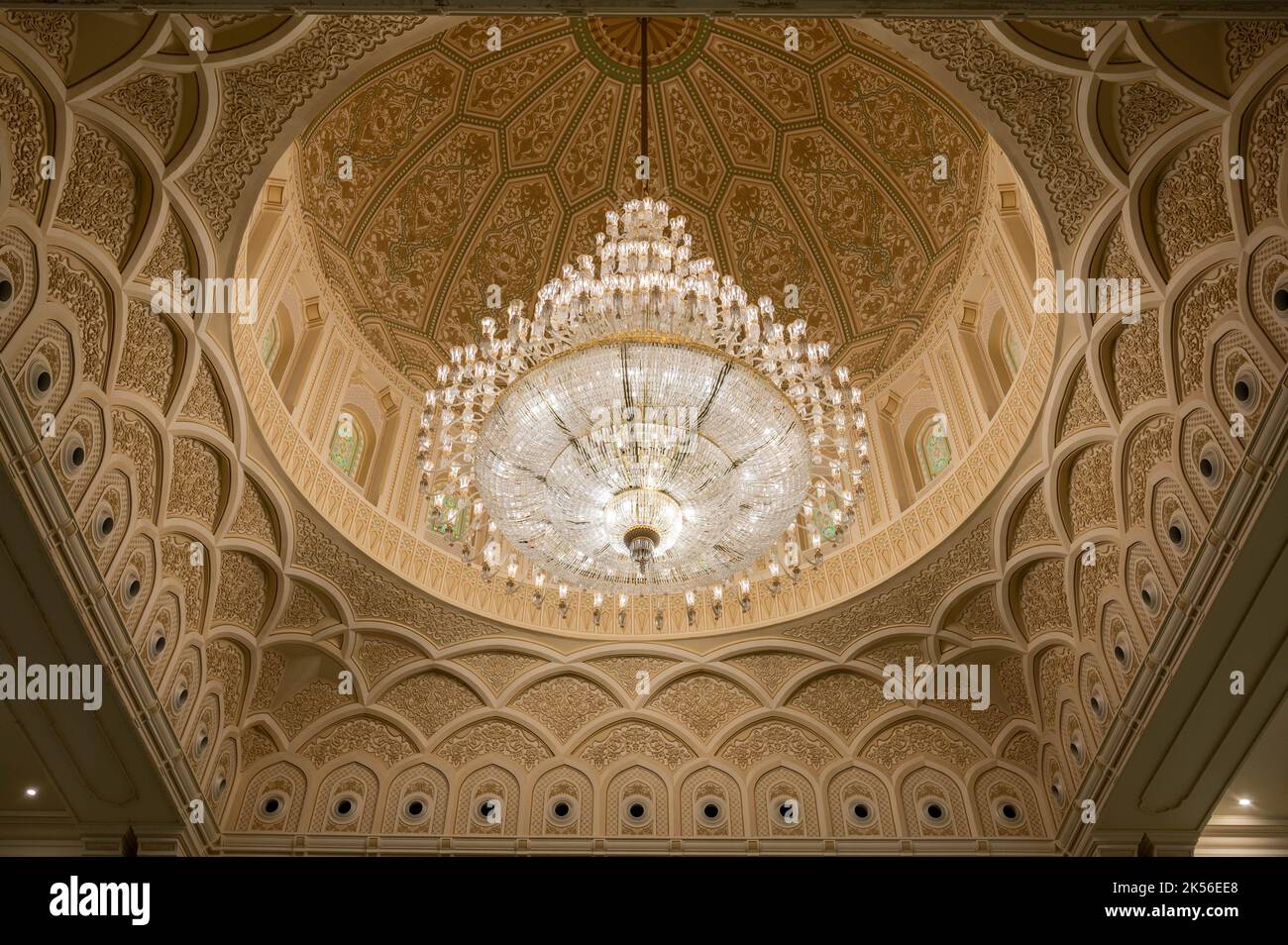 Sultan Qaboos mosque in the centre of Salalah, Oman Stock Photo - Alamy