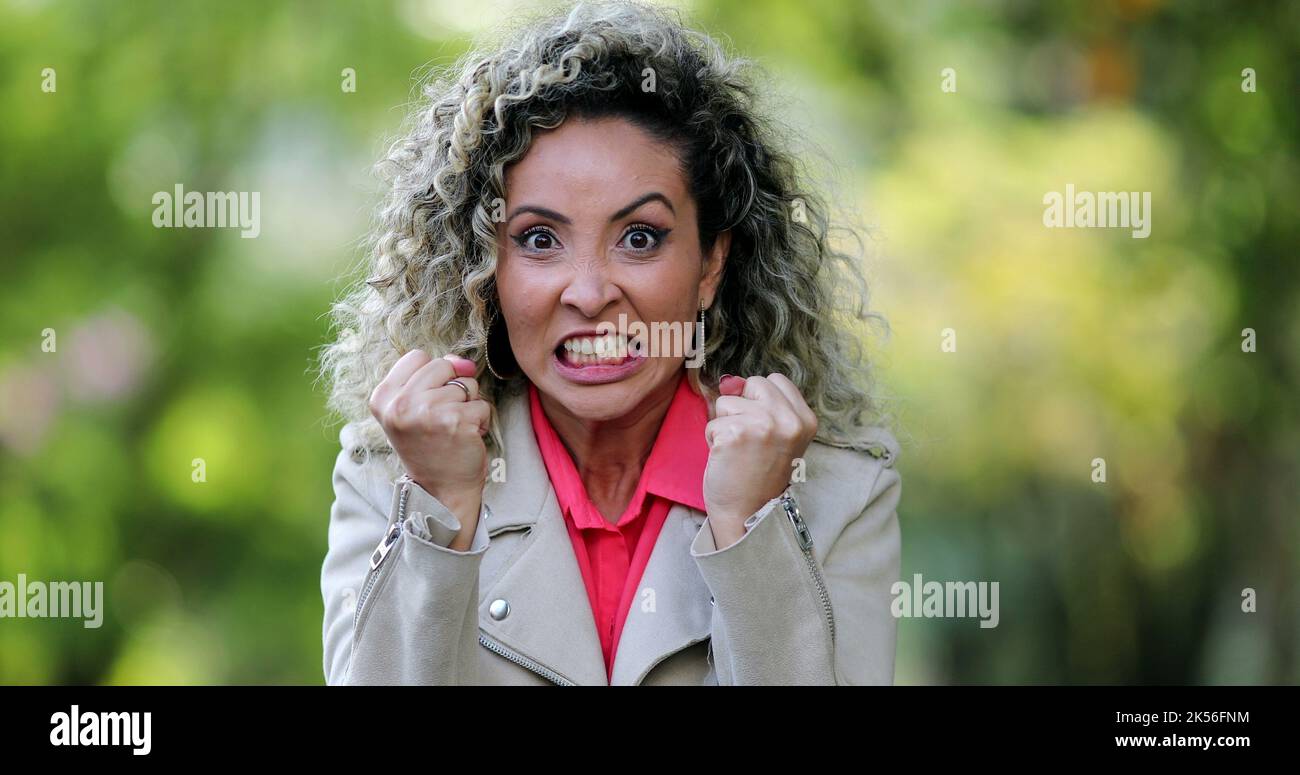 Angry woman yelling. Anger emotion, person screaming with despair Stock ...