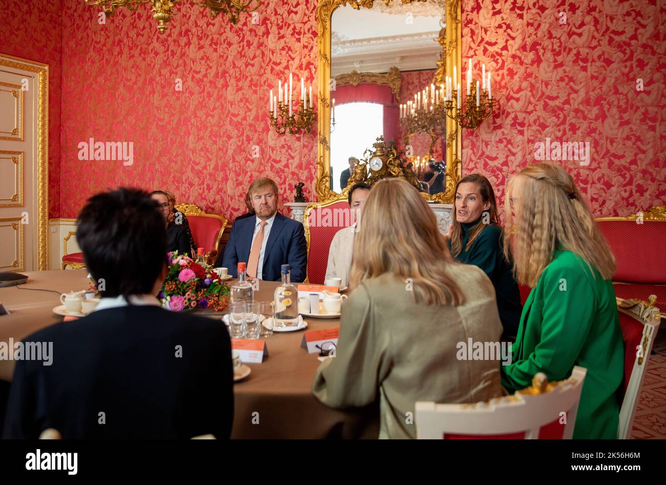 The Hague, The Netherlands - 06 Oct 2022, King Willem-Alexander receives those involved from the ...