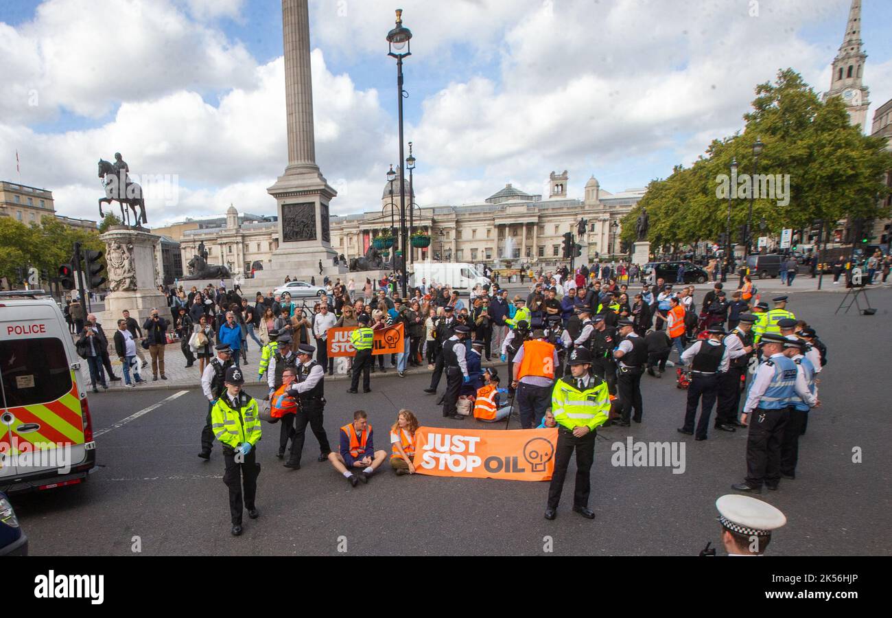 London, England, UK. 6th Oct, 2022. Climate campaign group Just Stop ...
