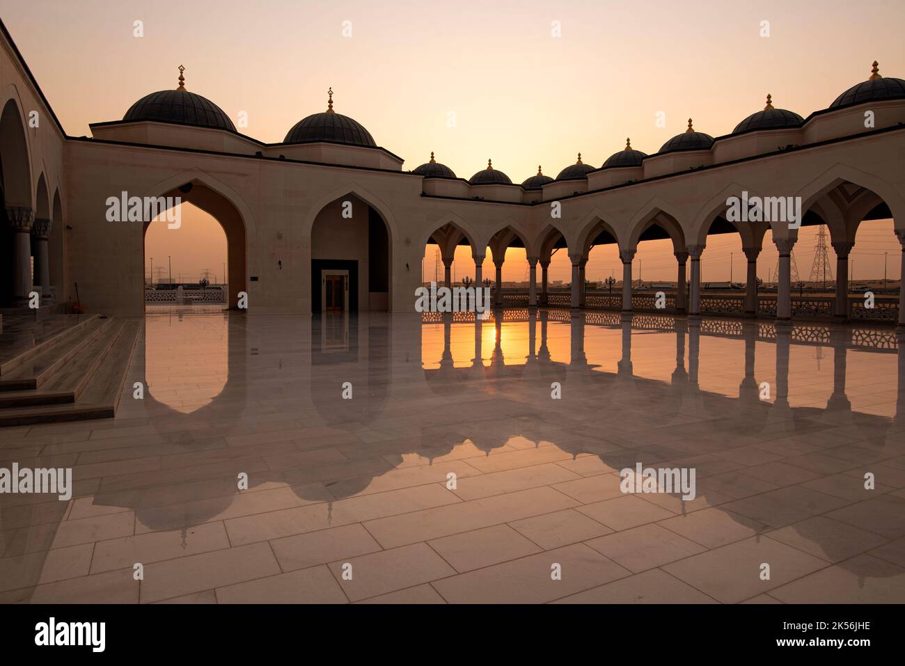 Beautiful View of Sharjah Grand Mosque Stock Photo - Alamy