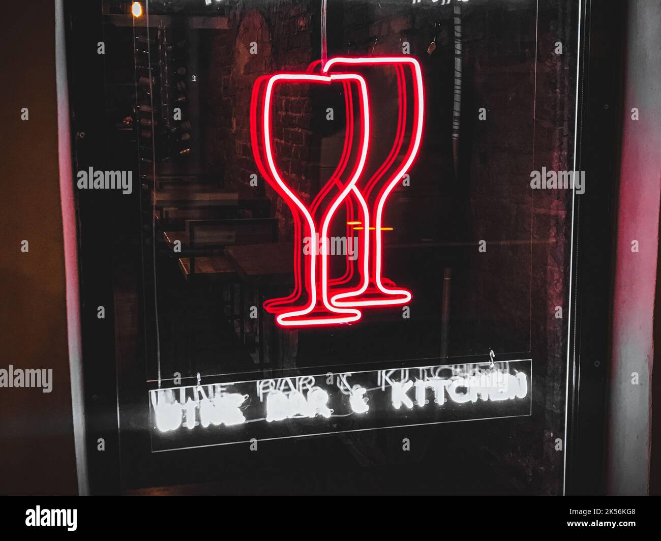 wine bar neon sign restaurant kitchen night life alcohol party Stock ...