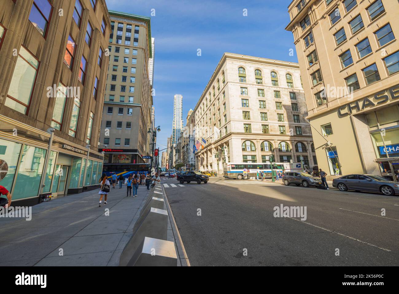Manhattans beautiful skyline new york hi-res stock photography and ...