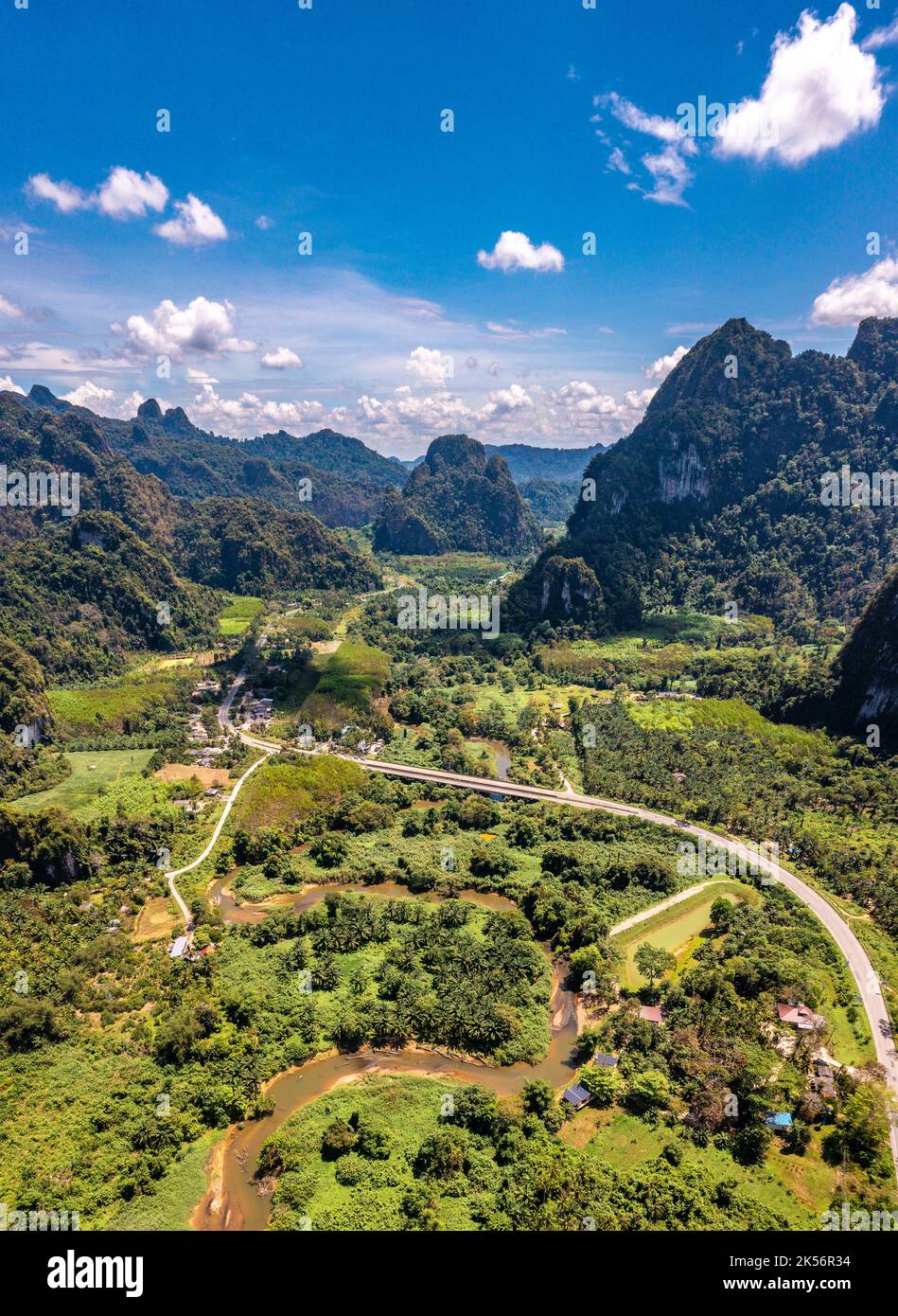 Surat skyline hi-res stock photography and images - Alamy