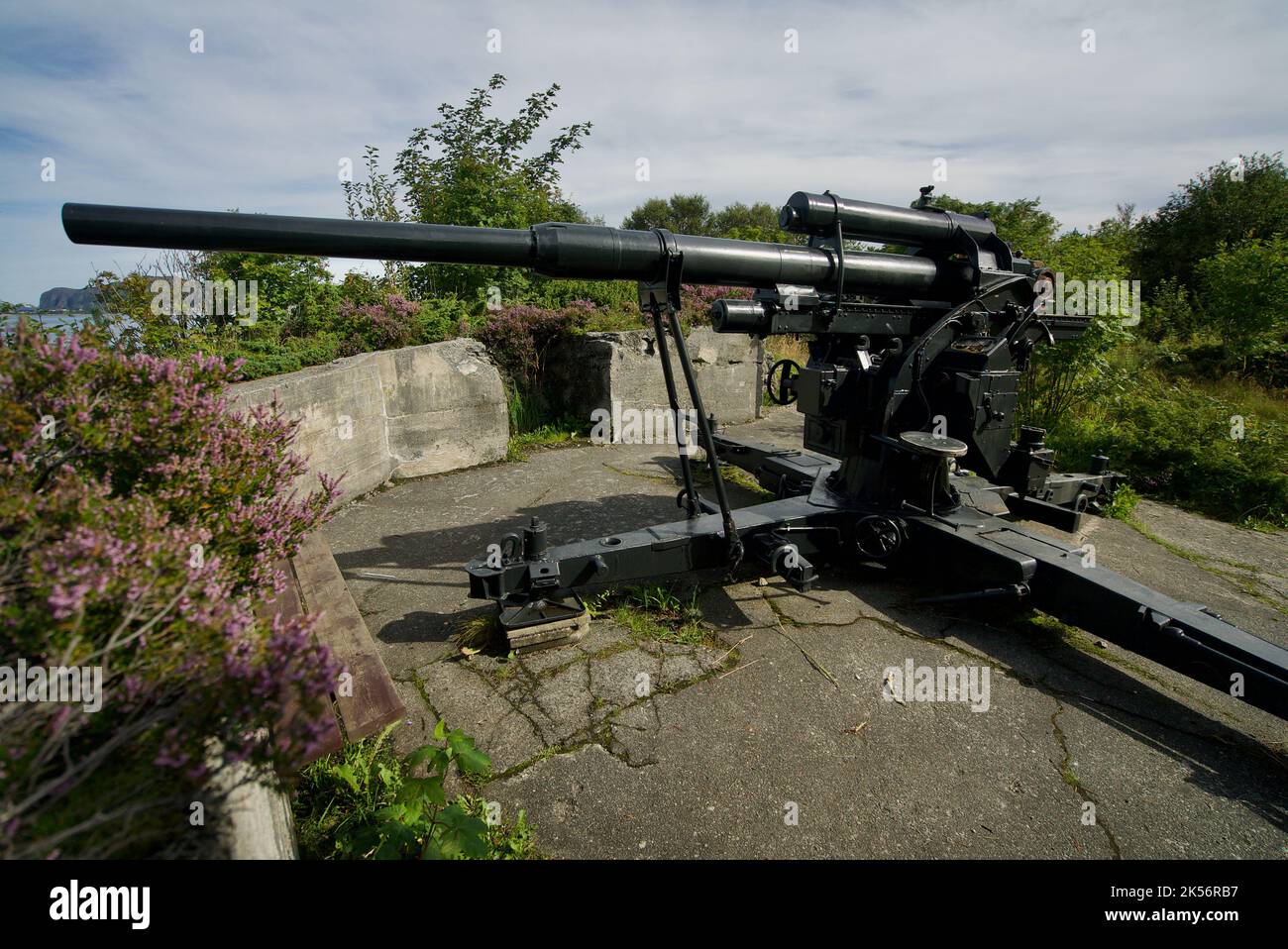 Anti-aircraft gun at a coastal defence fort in Norway (Tueneset Fort ...