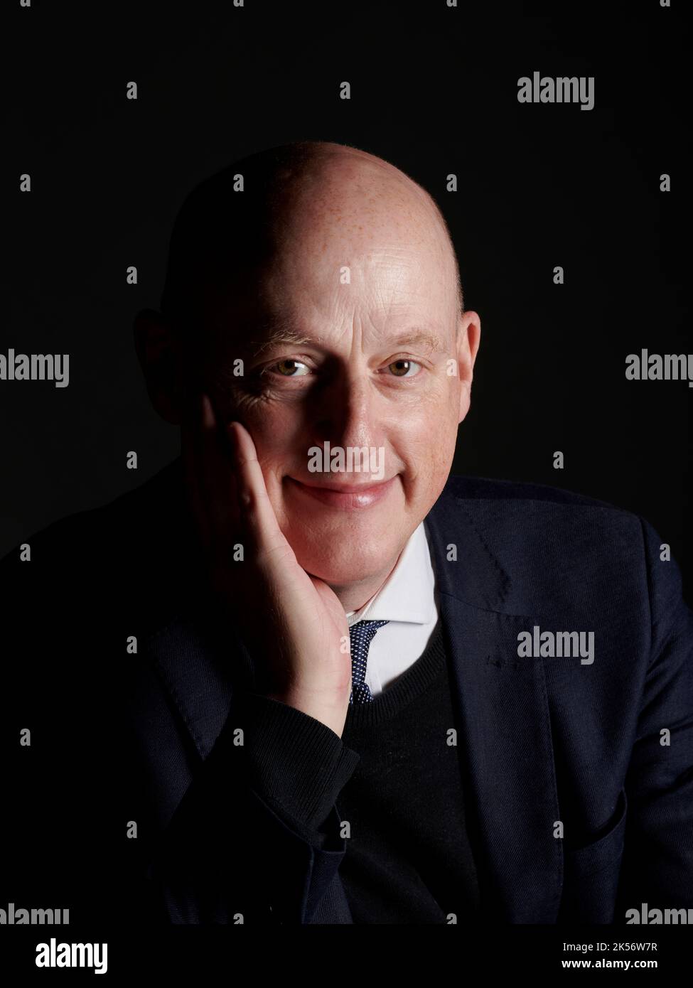 Harry mount editor hi-res stock photography and images - Alamy
