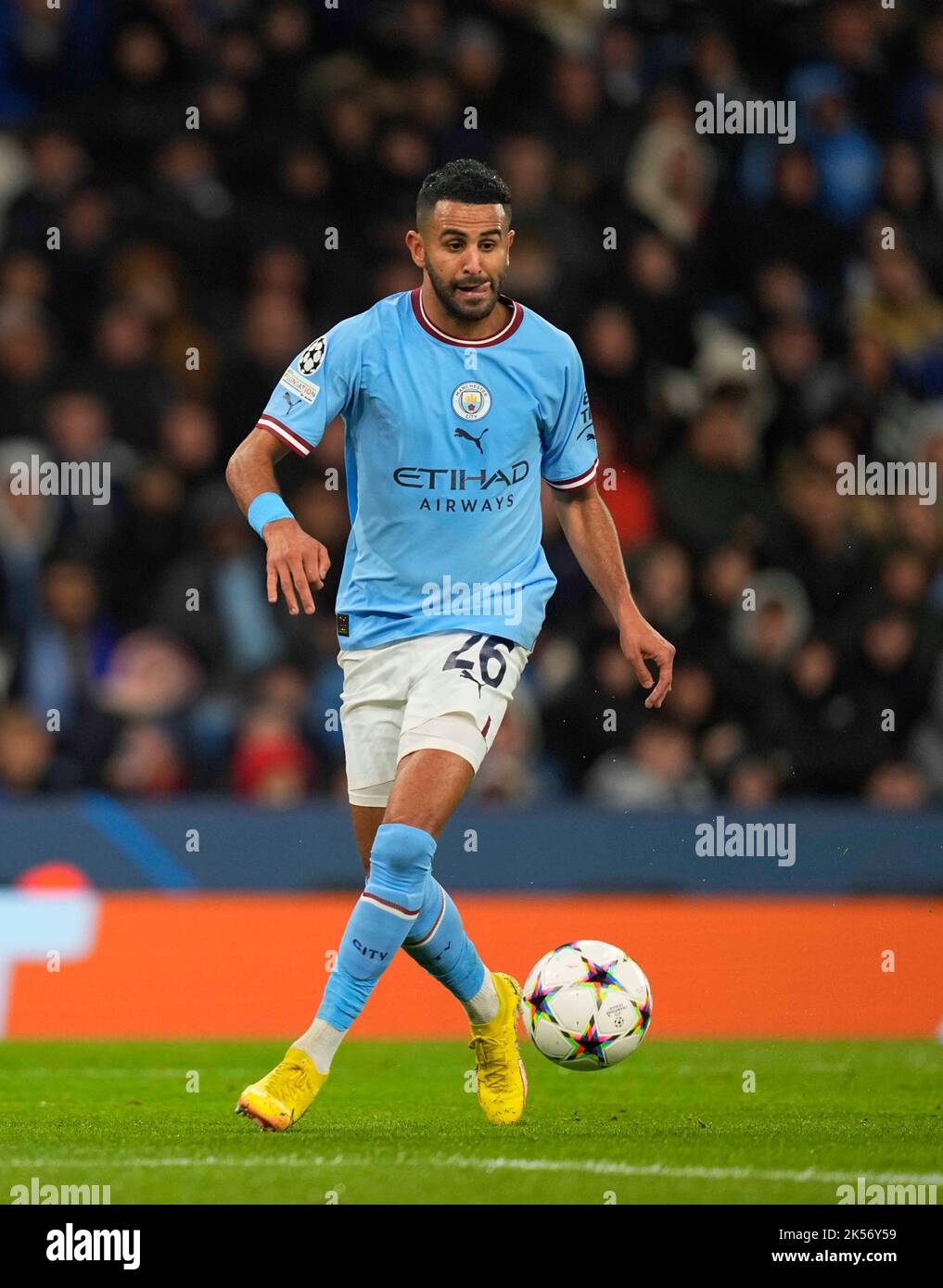 October 5, 2022: Riyad Mahrez (Manchester City) controls the ball ...