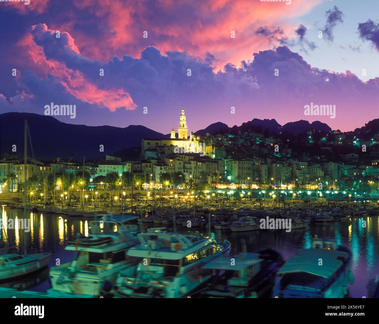OLD TOWN PORT MARINA MENTON COTE D' AZUR RIVIERA FRANCE Stock Photo - Alamy