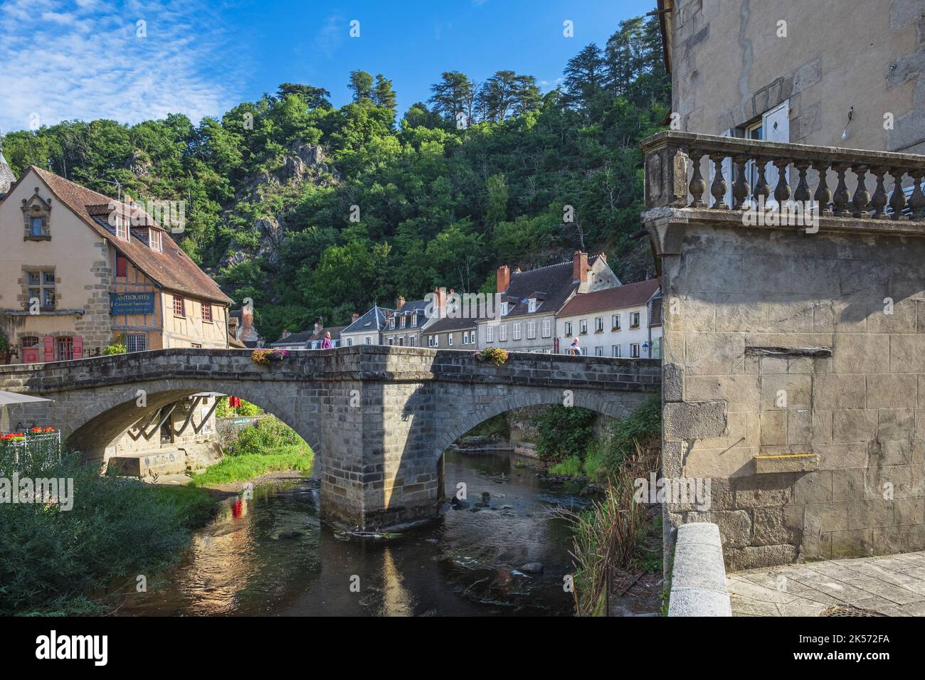 France, Creuse, Aubusson, 17th century Terrade bridge over the Creuse ...