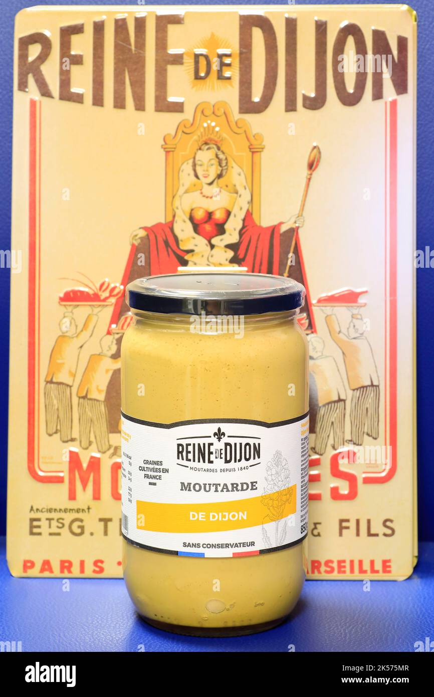 France, Cote d'Or, Fleurey sur Ouche, Dijon mustard from the Reine de ...