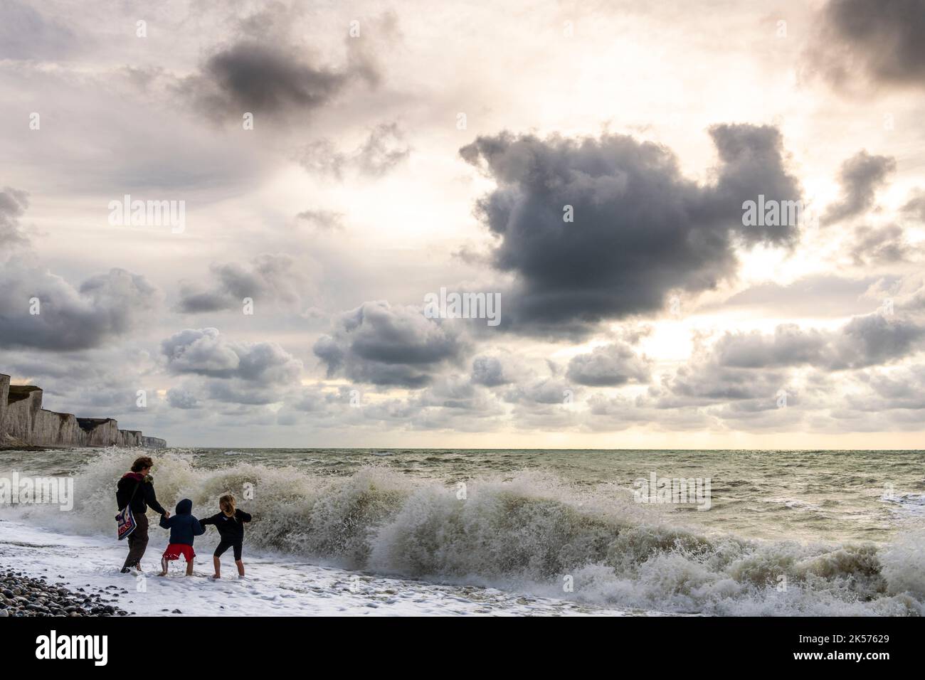 France, Somme, Baie de Somme, Ault, An evening at the foot of the ...