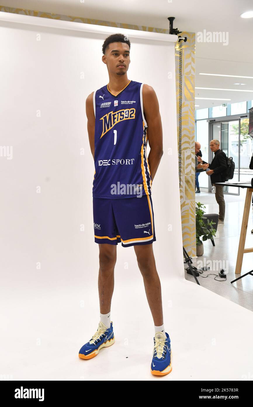 French star Victor Wembanyama set for his first taste of NBA Stock ...