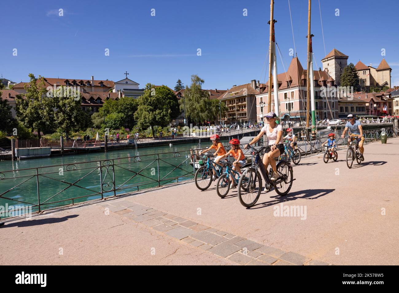 Completed kilometers hi-res stock photography and images - Alamy