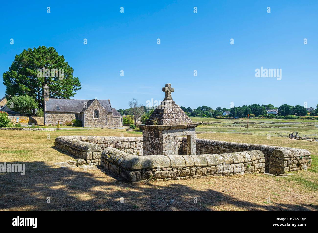 France, Morbihan, Saint-Philibert, 17th century Notre-Dame-de-la ...