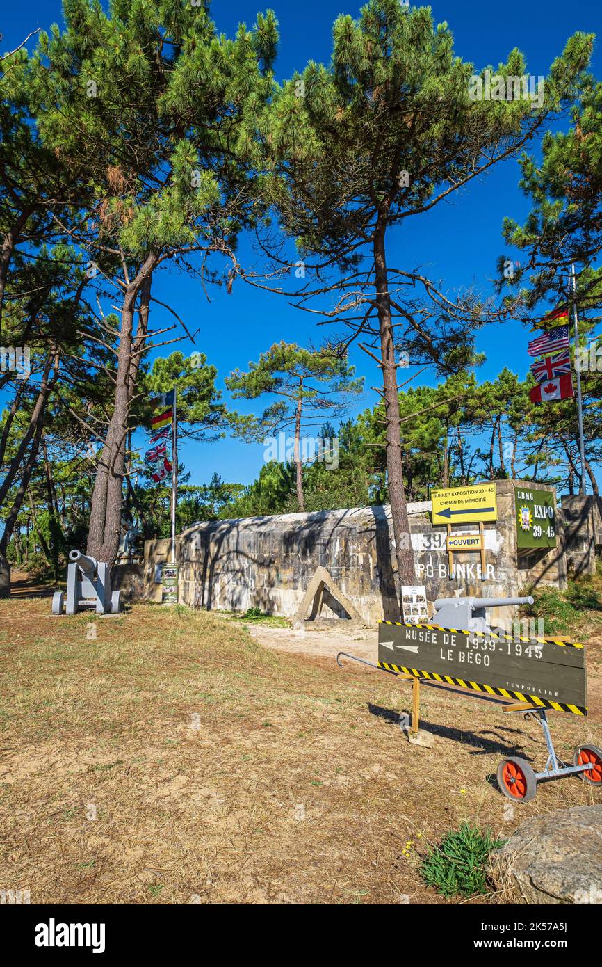 France, Morbihan, Plouharnel, Bego bunker converted into a historical ...