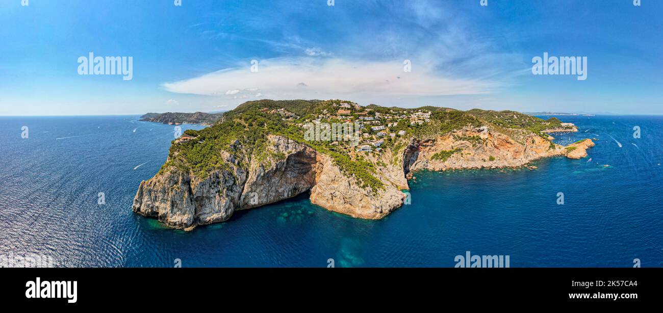 Spain, Catalonia, Costa Brava, Begur, Sa Tuna and S'Encalladora (aerial ...