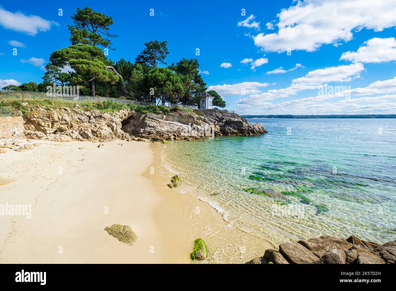 France, Finistere, Fouesnant, Bot Conan beach on the coastal footpath ...