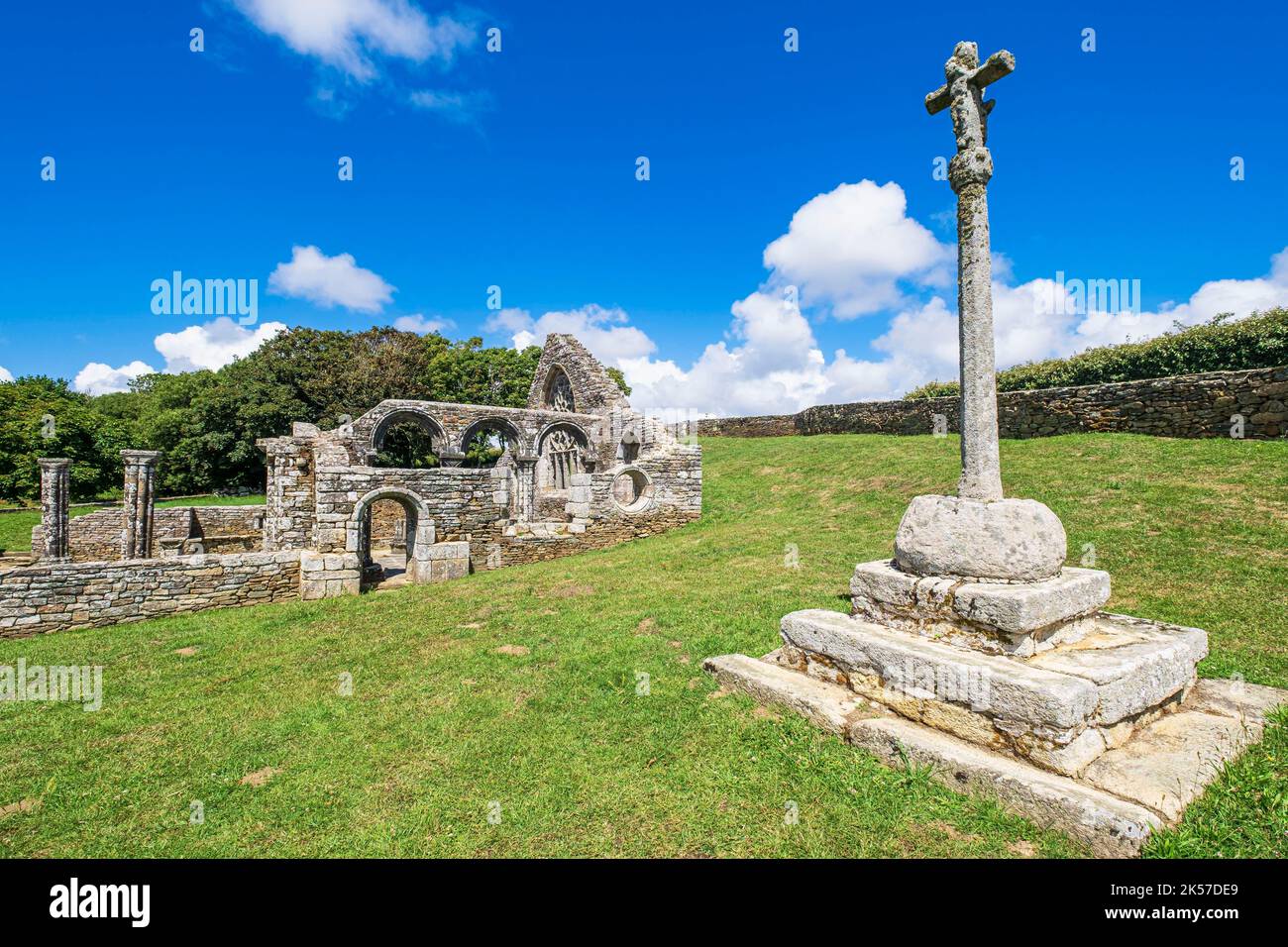 Bay of audierne brittany hi-res stock photography and images - Alamy