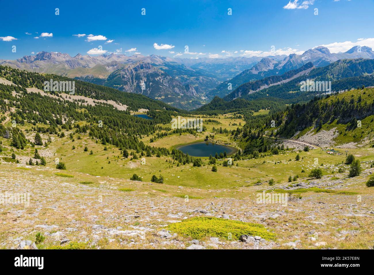 Angle lake station hi-res stock photography and images - Alamy