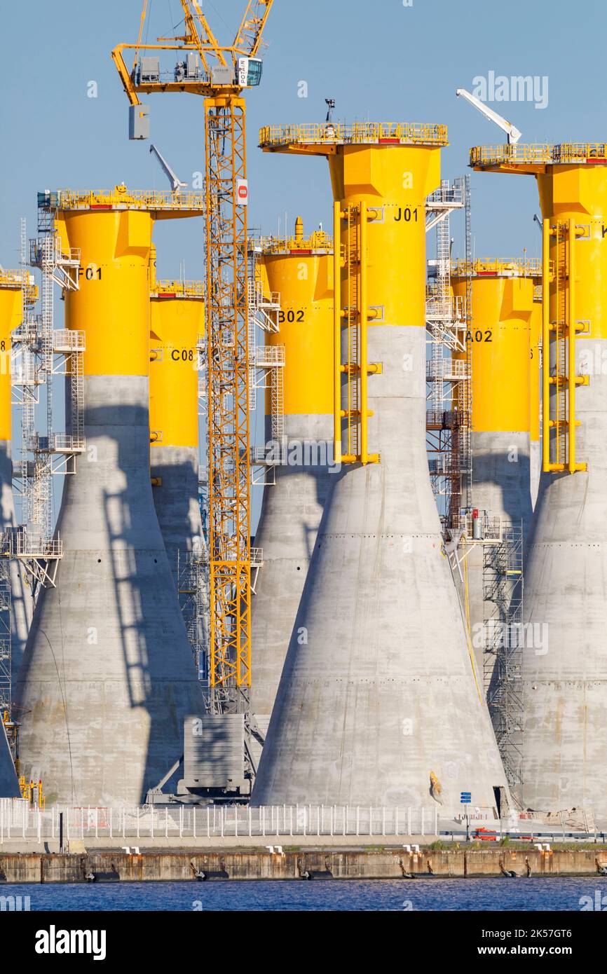France, Seine-Maritime, Le Havre, the harbour, Bougainville wharf ...