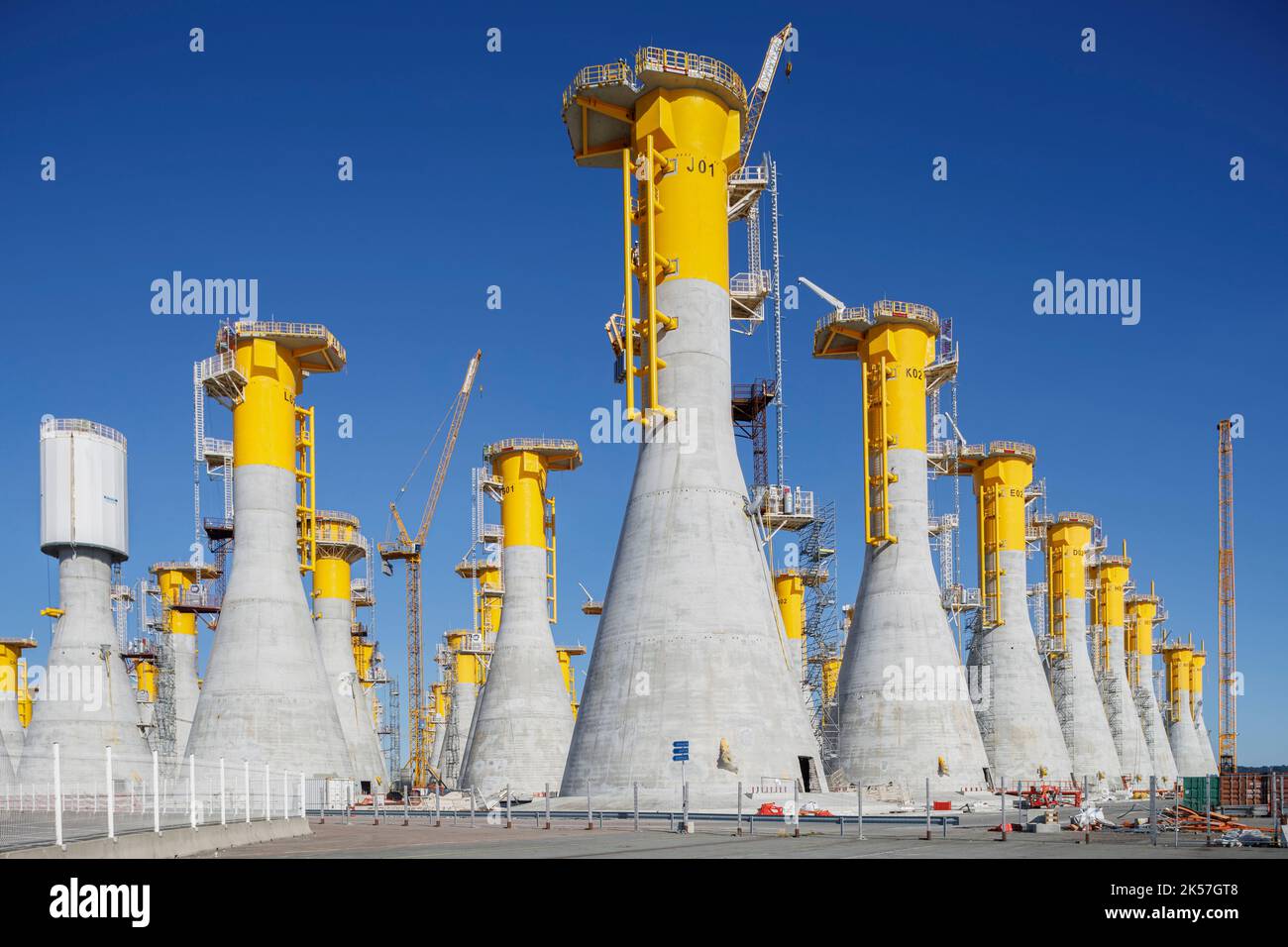 France, Seine-Maritime, Le Havre, the harbour, Bougainville wharf ...