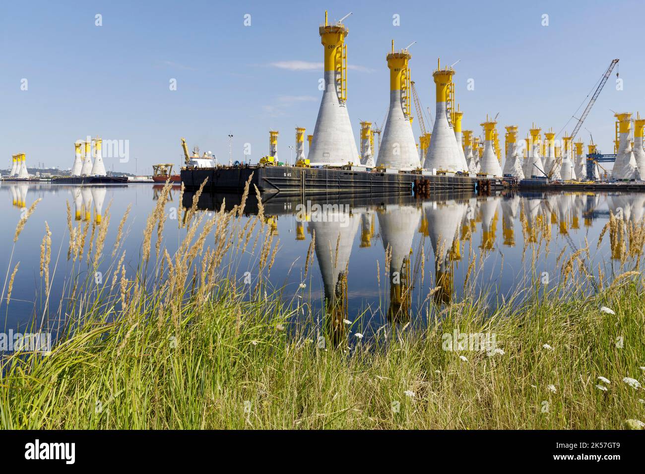 France, Seine-Maritime, Le Havre, the harbour, Bougainville wharf ...