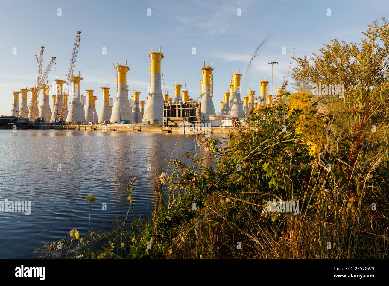 France, Seine-Maritime, Le Havre, the harbour, Bougainville wharf ...