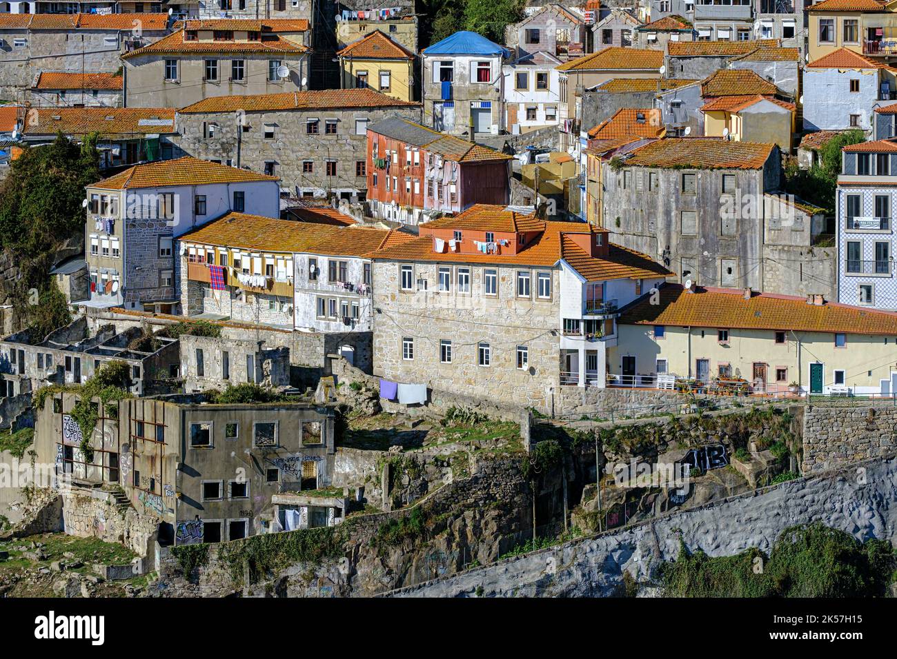 Portugal, North region, Porto, area de las Fontainhas (the fountains ...
