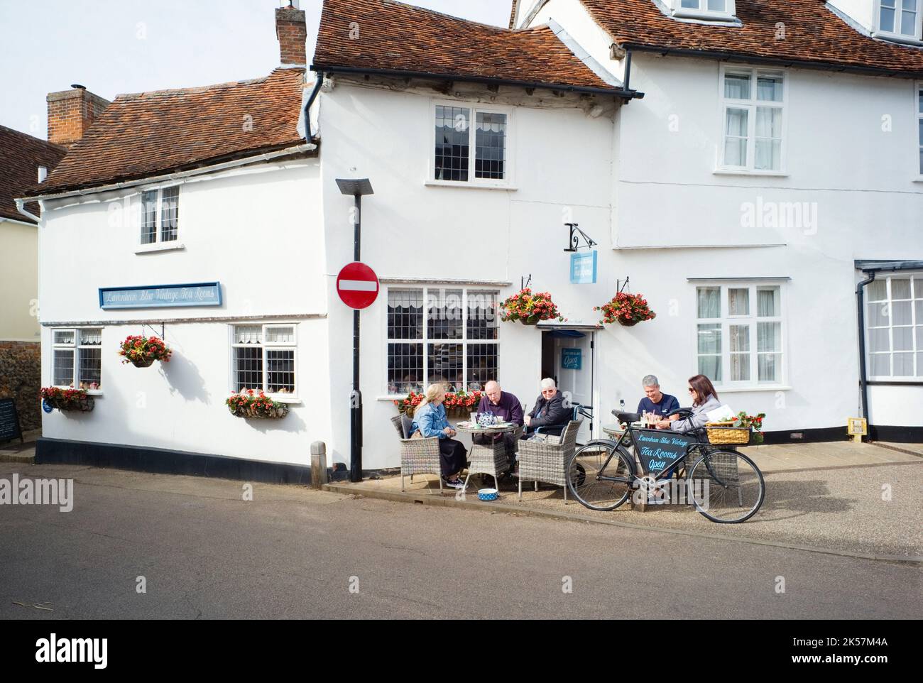 Lavenham Blue Vintage tea rooms in the centre of the town Stock Photo ...