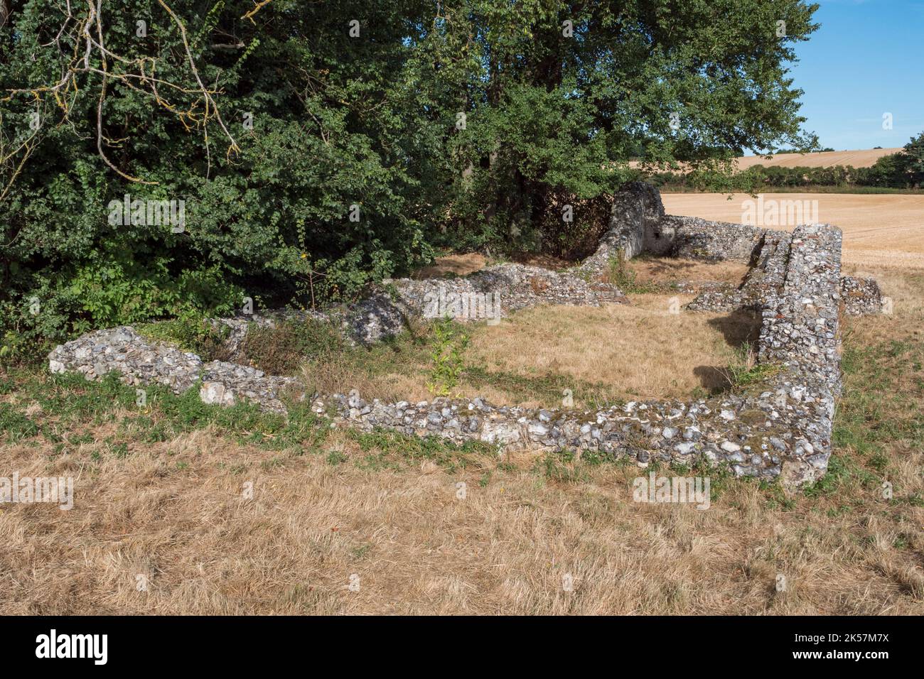 View from the nave towards the chancel and altar in Faversham Stone ...